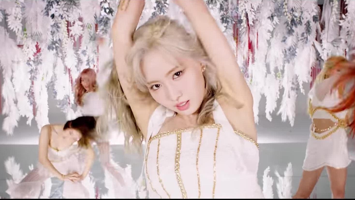 TWICE -MORE & MORE- MV TEASER -THE DANCE BREAK- - TWICE - 高清MV - 网易云音乐