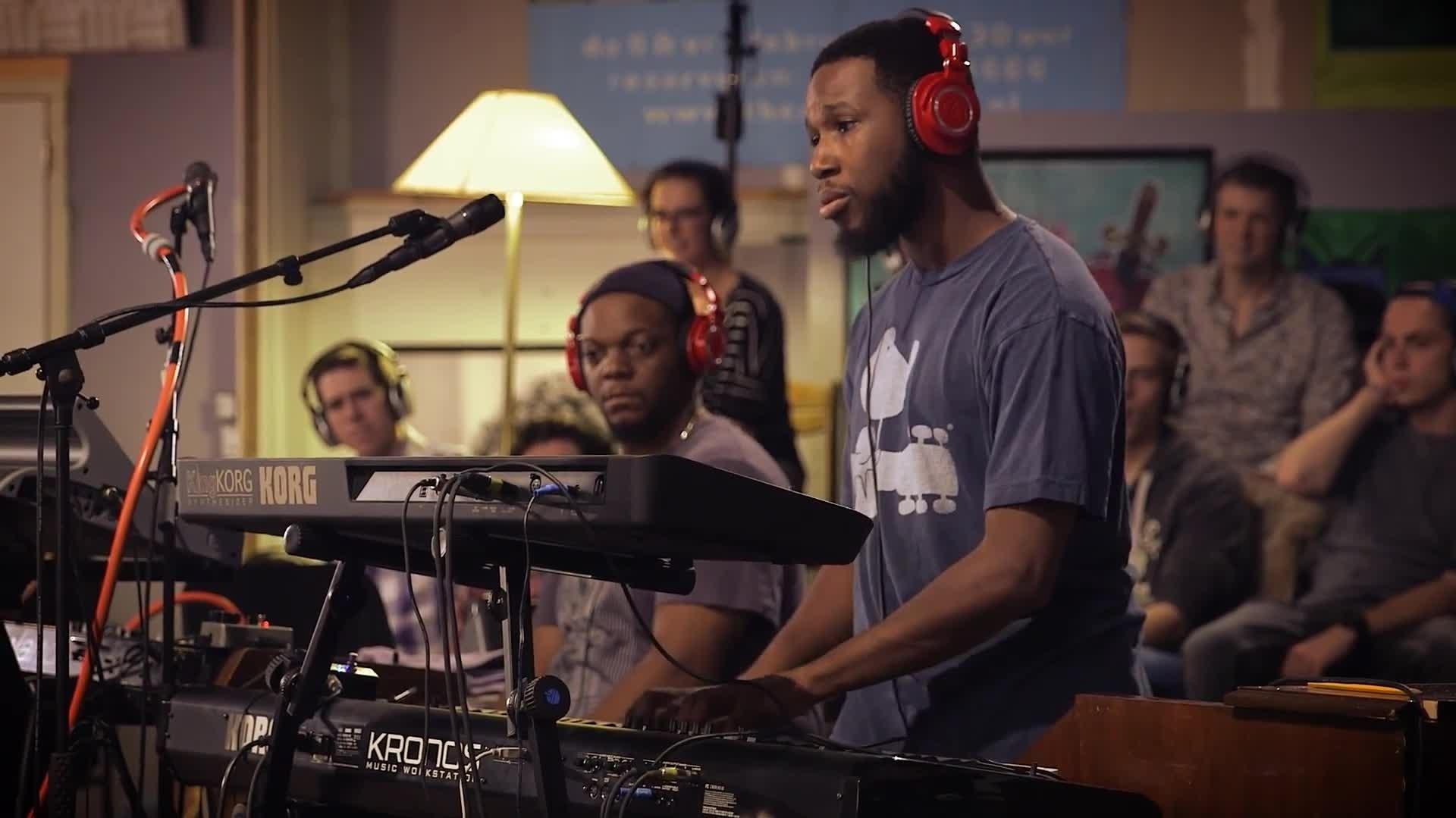 Lingus (We Like It Here) - Snarky Puppy - 高清MV - 网易云音乐