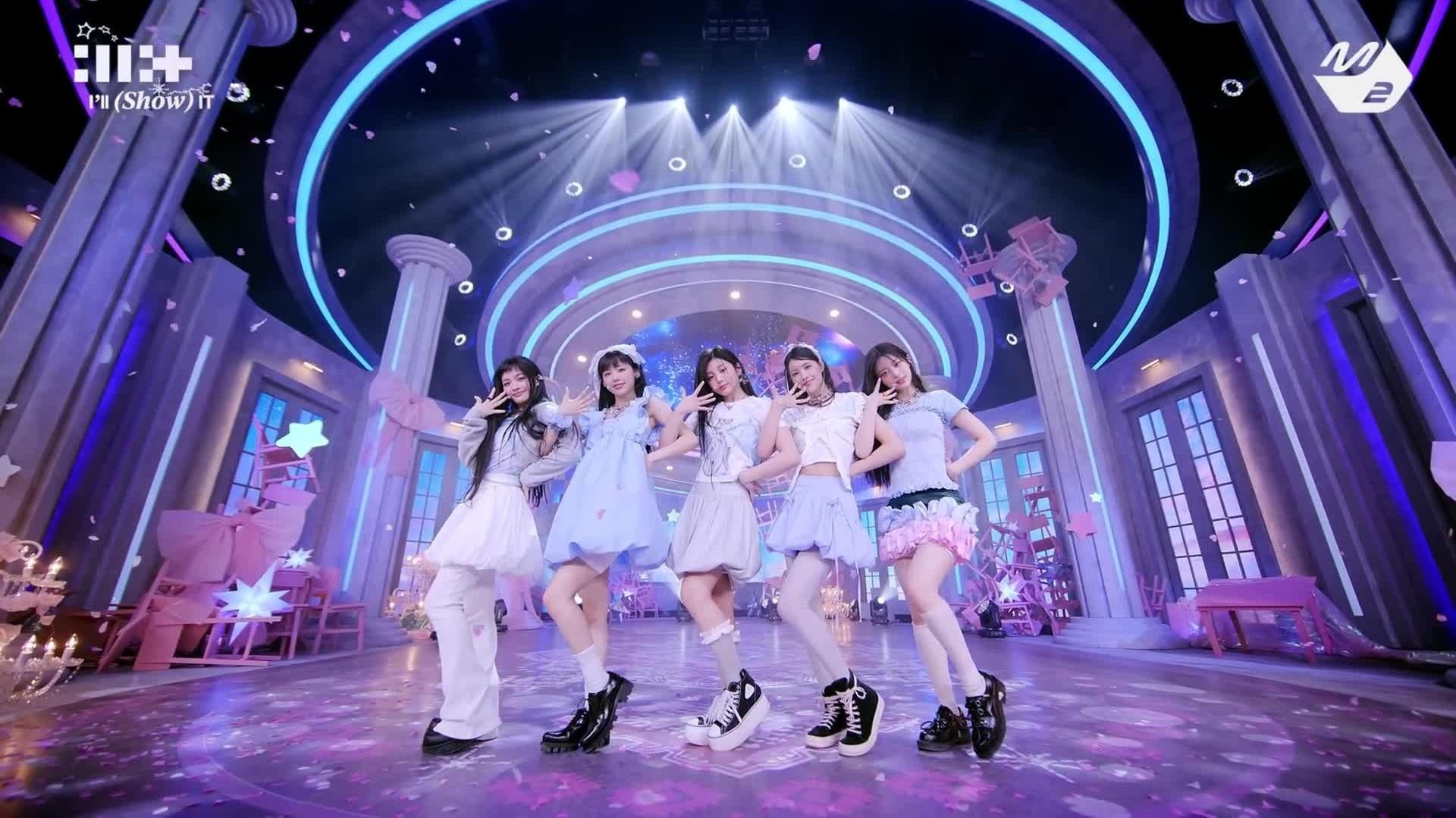 【初舞台】Magnetic | ILLIT : I'LL (SHOW) IT | Mnet 240325 现场 - ILLIT - 高清MV - 网易云音乐