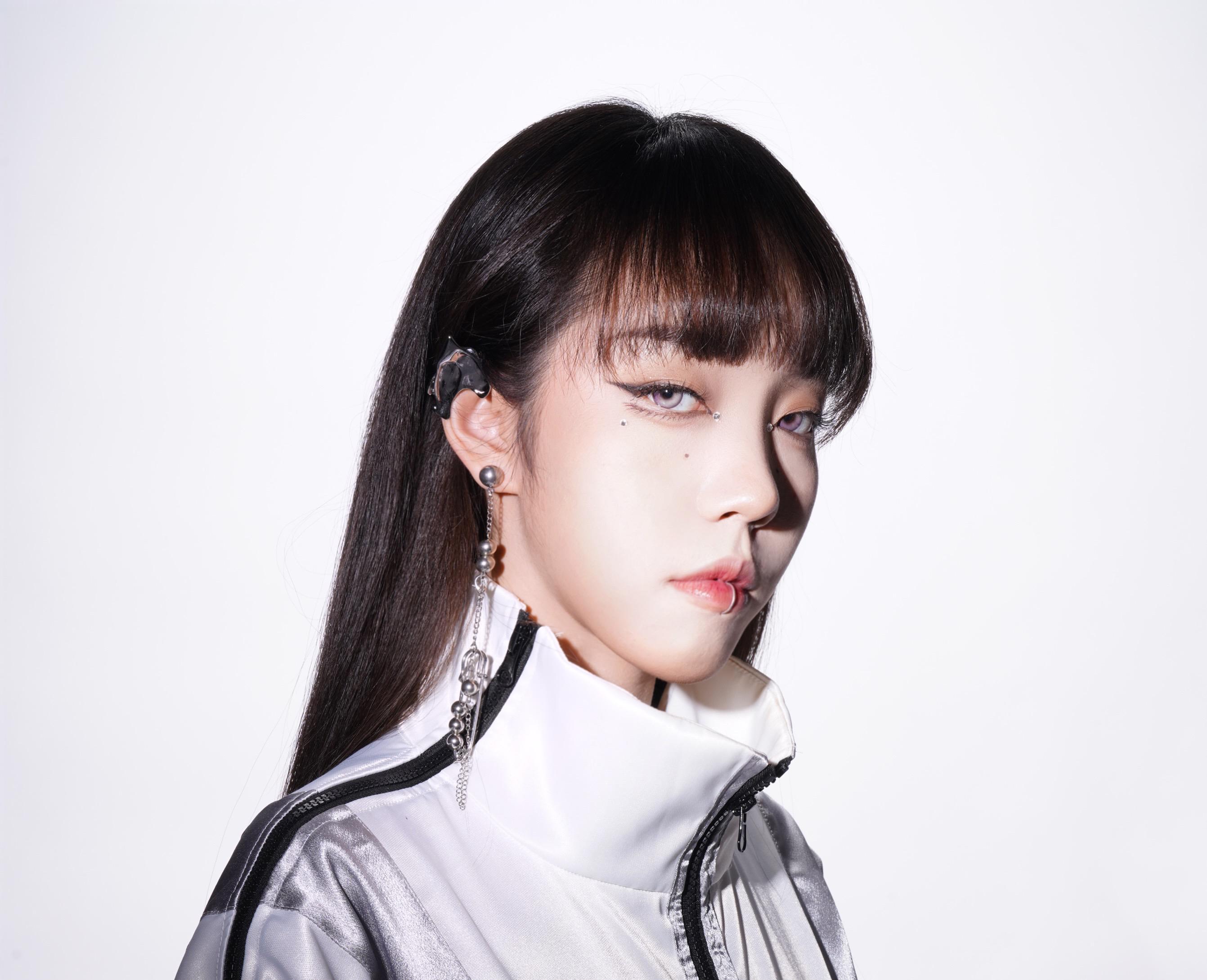 黄之仪Kyra Zilver - 歌手 - 网易云音乐