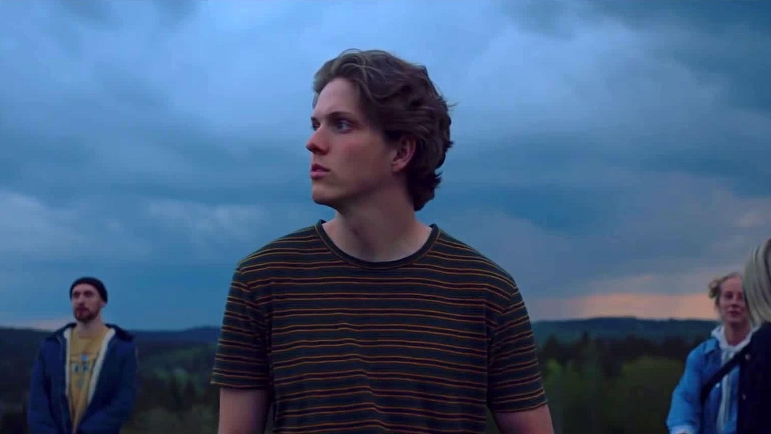 7UP - Boy In Space - 高清MV - 网易云音乐