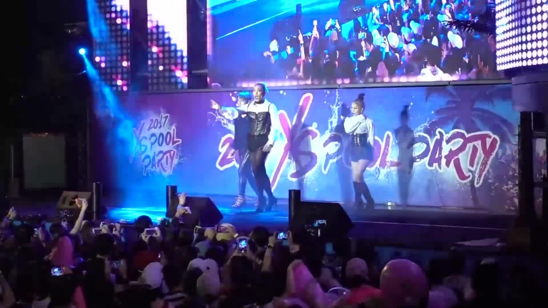 J-PINK & Pinky Cheeks Performance - J-BLACK & J-PINK - 高清MV - 网易云音乐