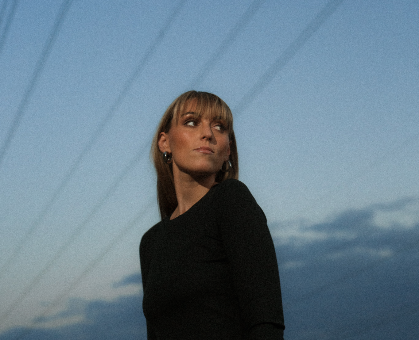 Sasha Alex Sloan - 歌手 - 网易云音乐