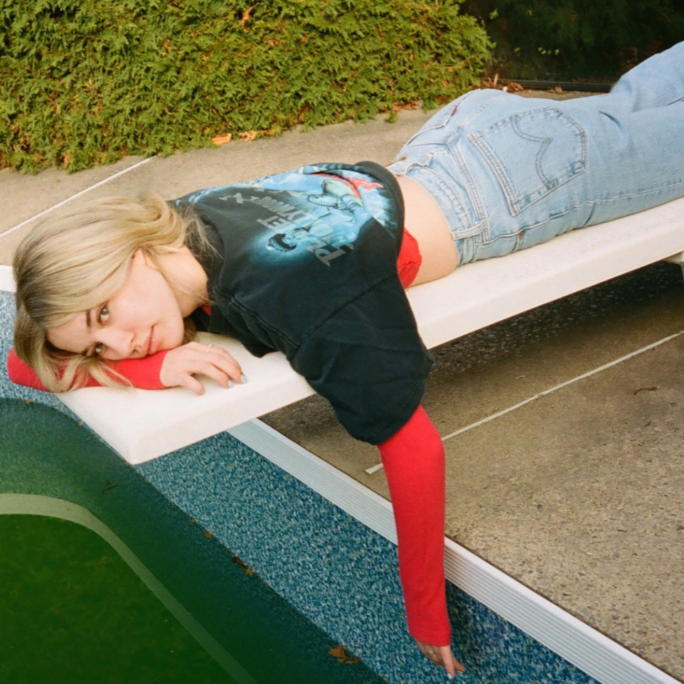 dee holt - 歌手 - 网易云音乐