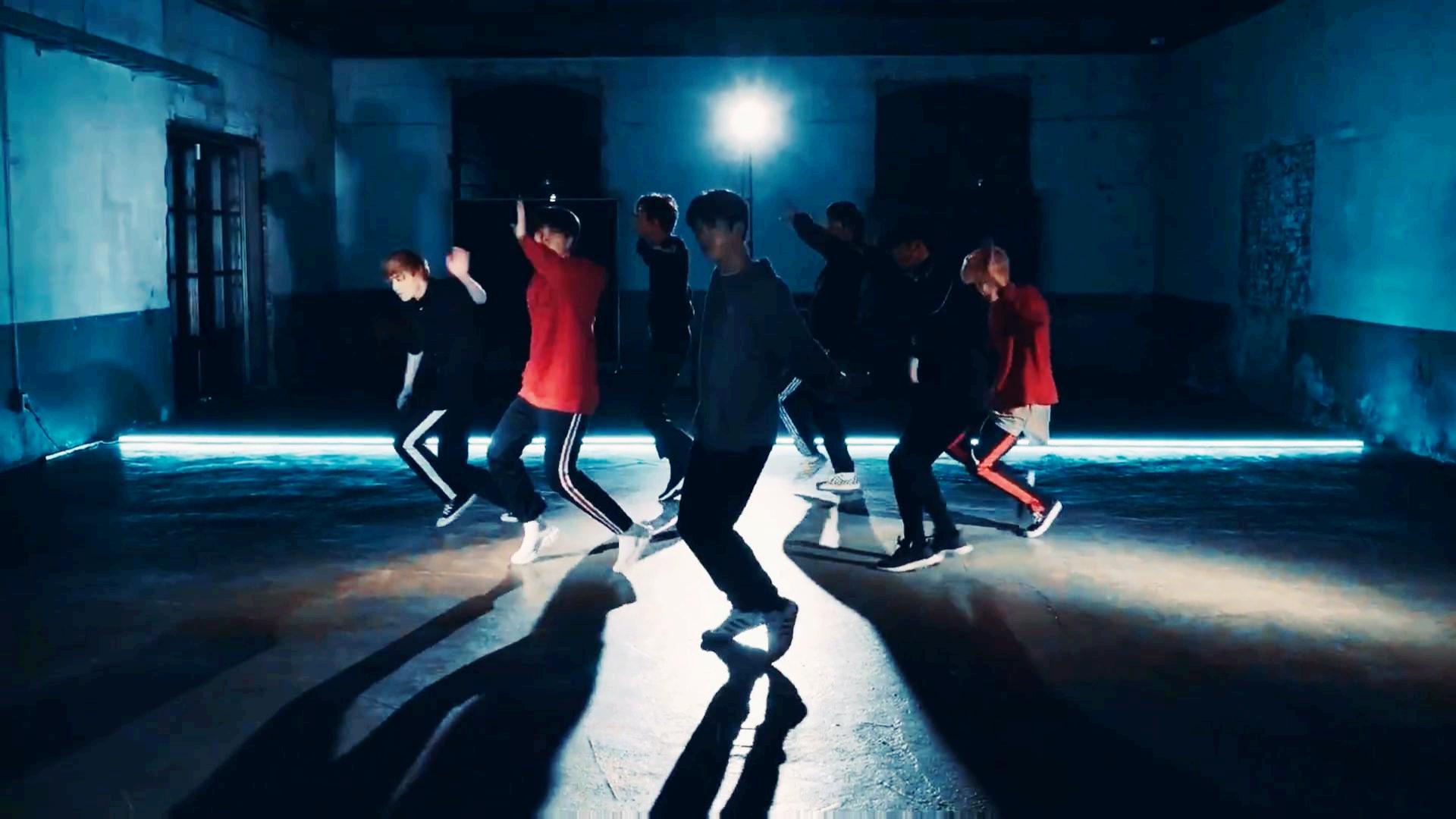 王嘉尔领军GOT7《Look》正式舞蹈版MV首播