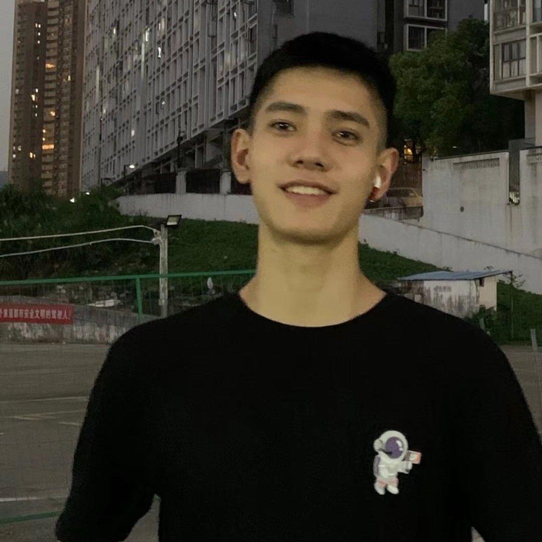 男孩子肌肉练过头会吸引男酮 - 歌单 - 网易云音乐