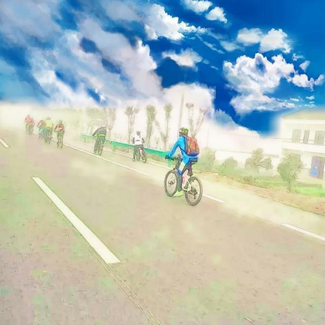 Lives - Mike Zhou（麦粥，麦片粥，麦克·周） - 专辑 - 网易云音乐