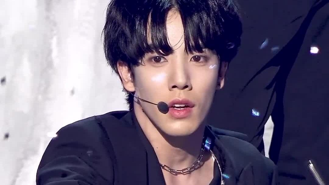 [KAZUTA FanCam] Wormhole: New Track | MBC音乐中心 230826 现场版 - n.SSign - 高清 ...