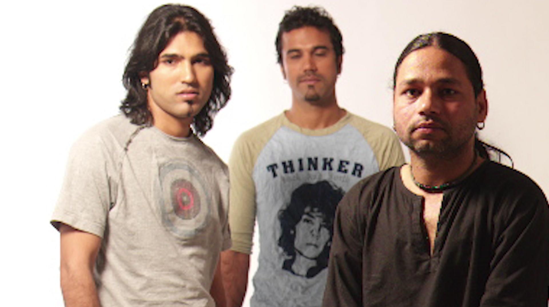 Dilruba (Lyric Video) - Kailash Kher - 高清MV - 网易云音乐