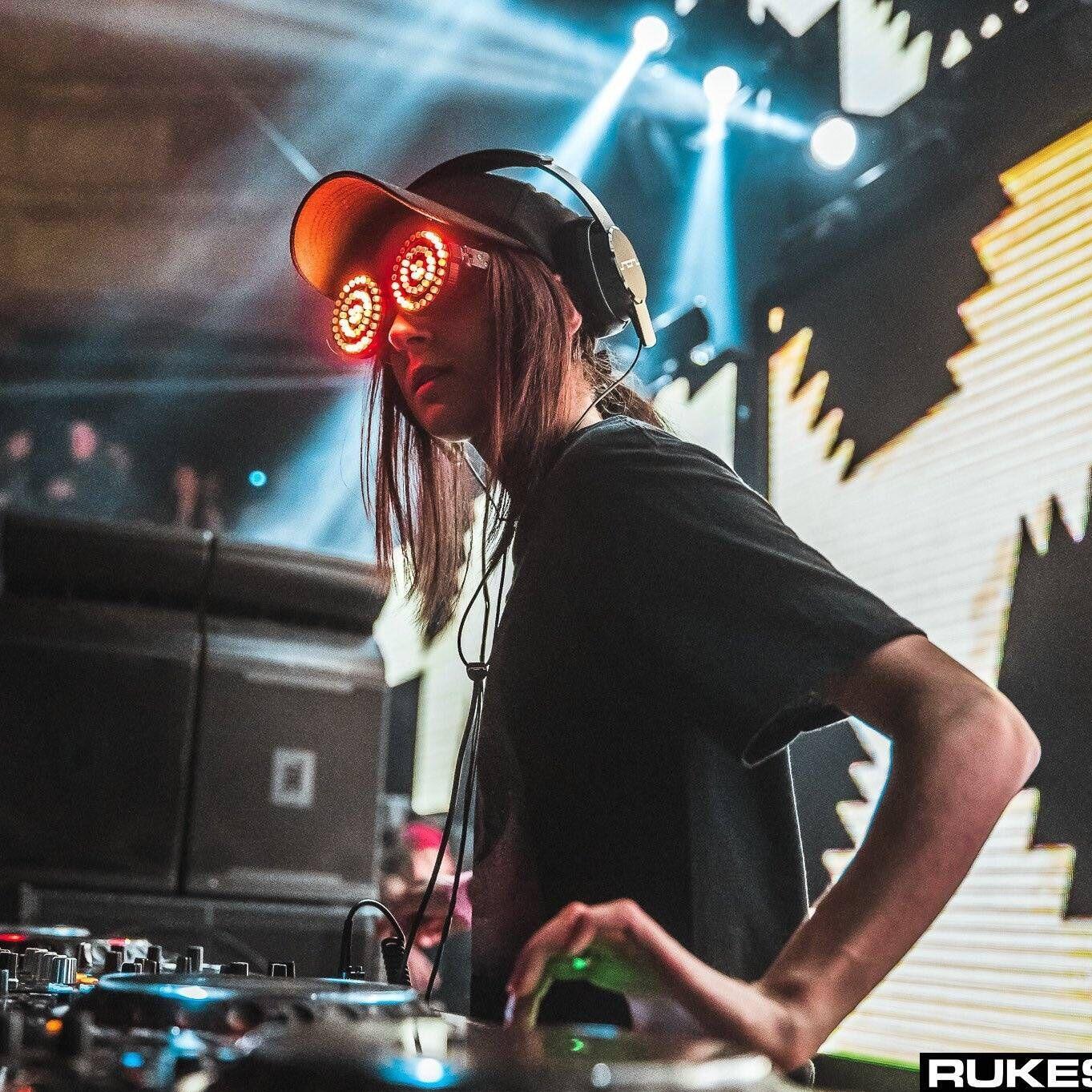 Rezz - Selector.mp3 - REZZ作品合集 - 电台节目 - 网易云音乐