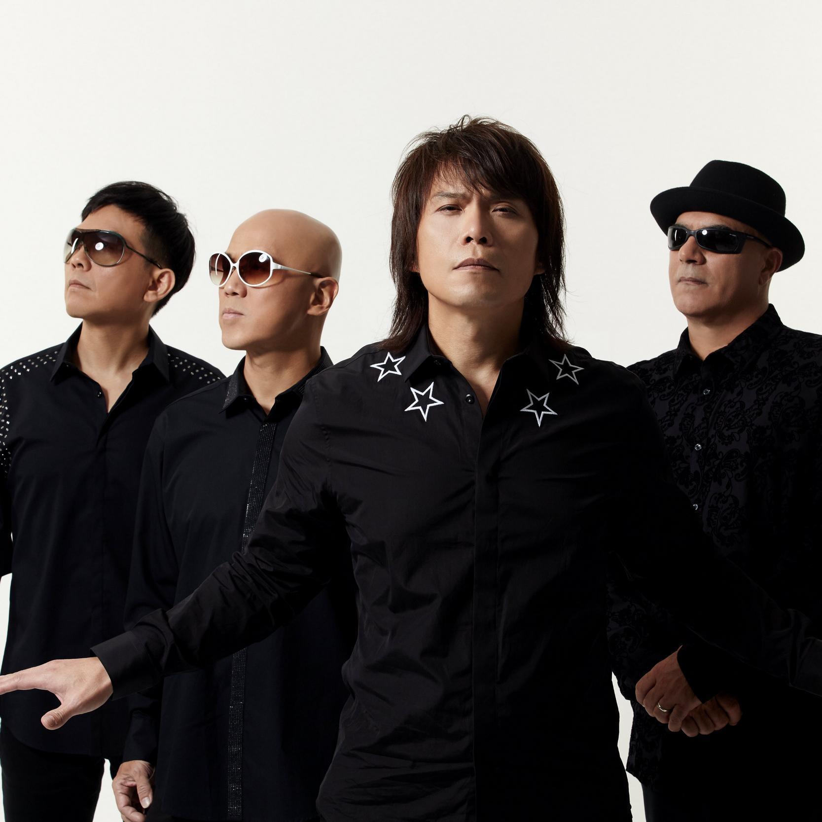 伍佰&China Blue：一章摇滚历史，一场精彩人生 - 专栏文章 - 网易云音乐