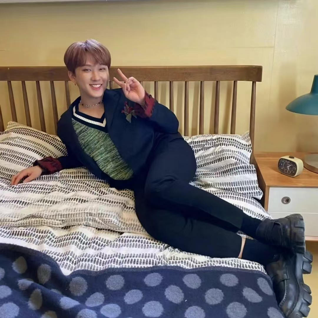 Changbin| ULTRA - Stray Kids_八迷子乐园. - 电台节目 - 网易云音乐