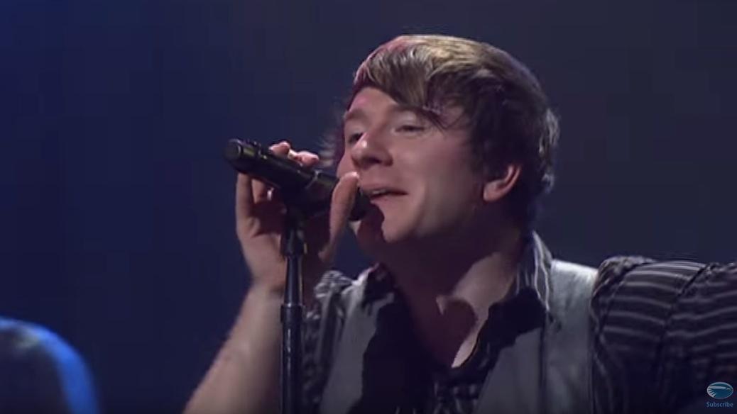 Fireflies (Live in L.A.) - Owl City - 高清MV - 网易云音乐