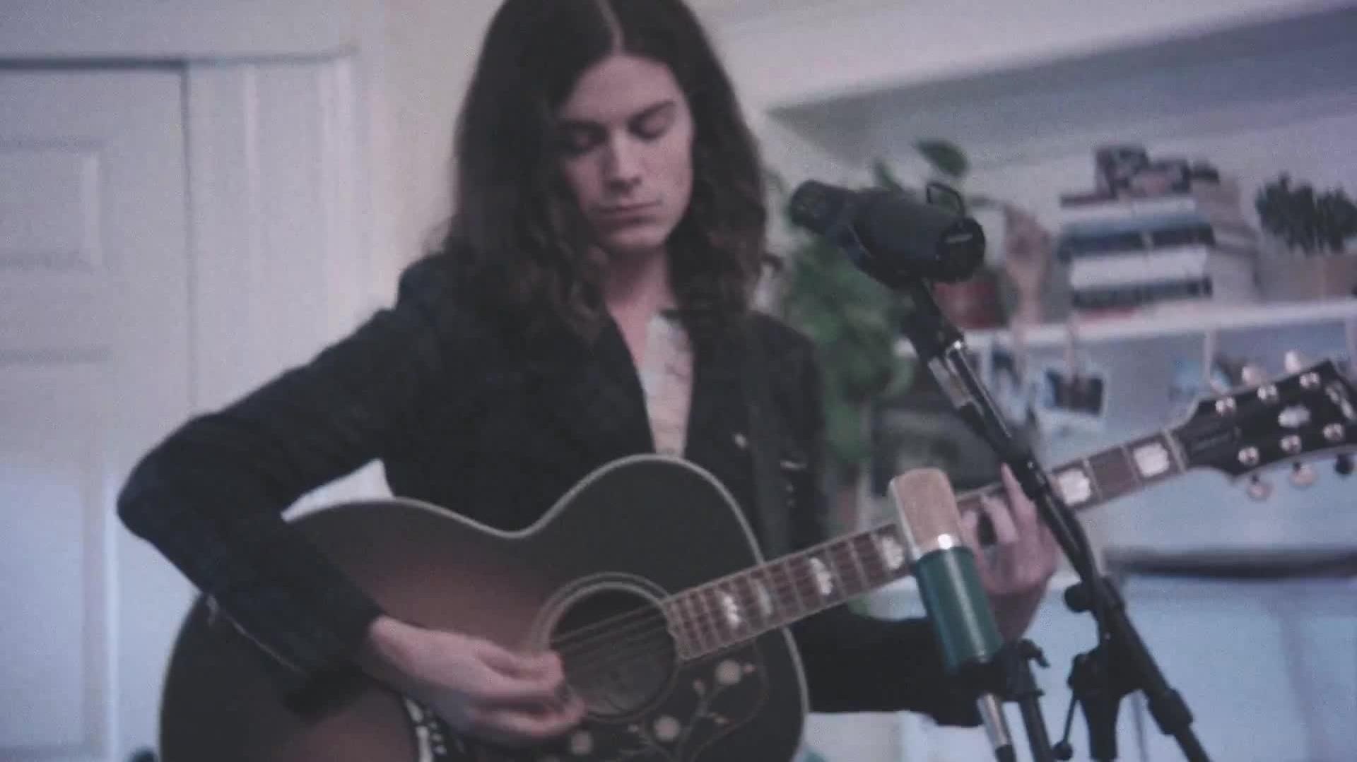 10,000 Emerald Pools (Acoustic) - BØRNS - 高清MV - 网易云音乐