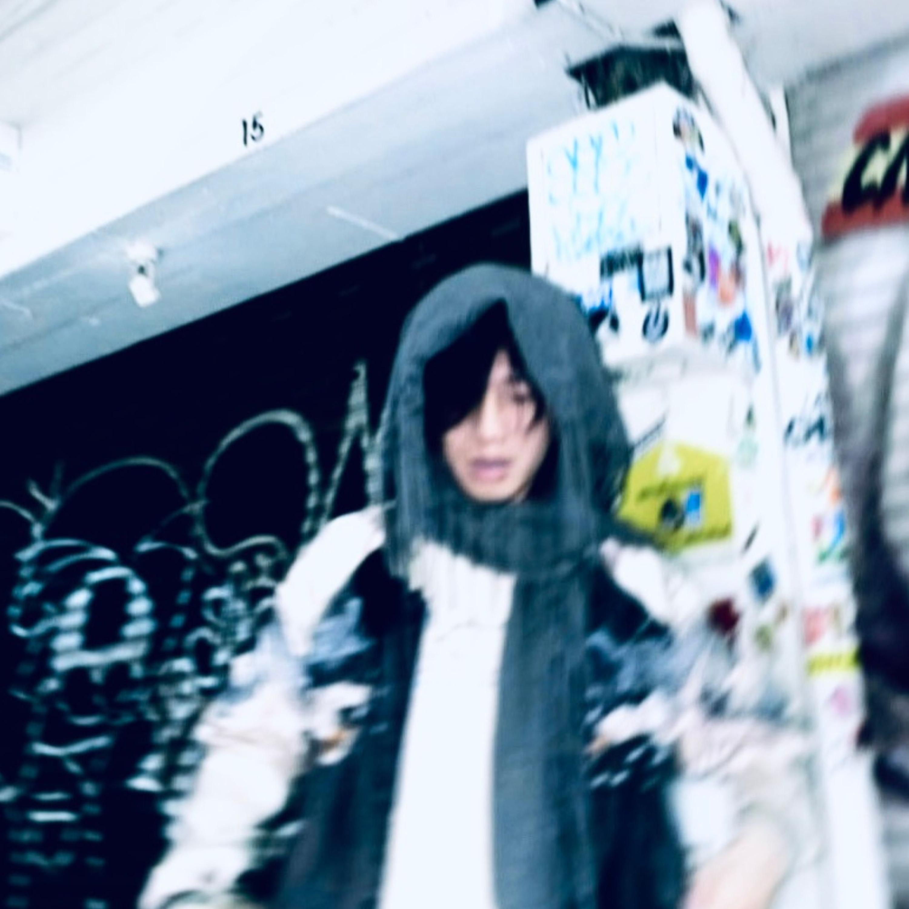 มีฉันไปอยู่ด้วยคน - BlueJ - 专辑 - 网易云音乐