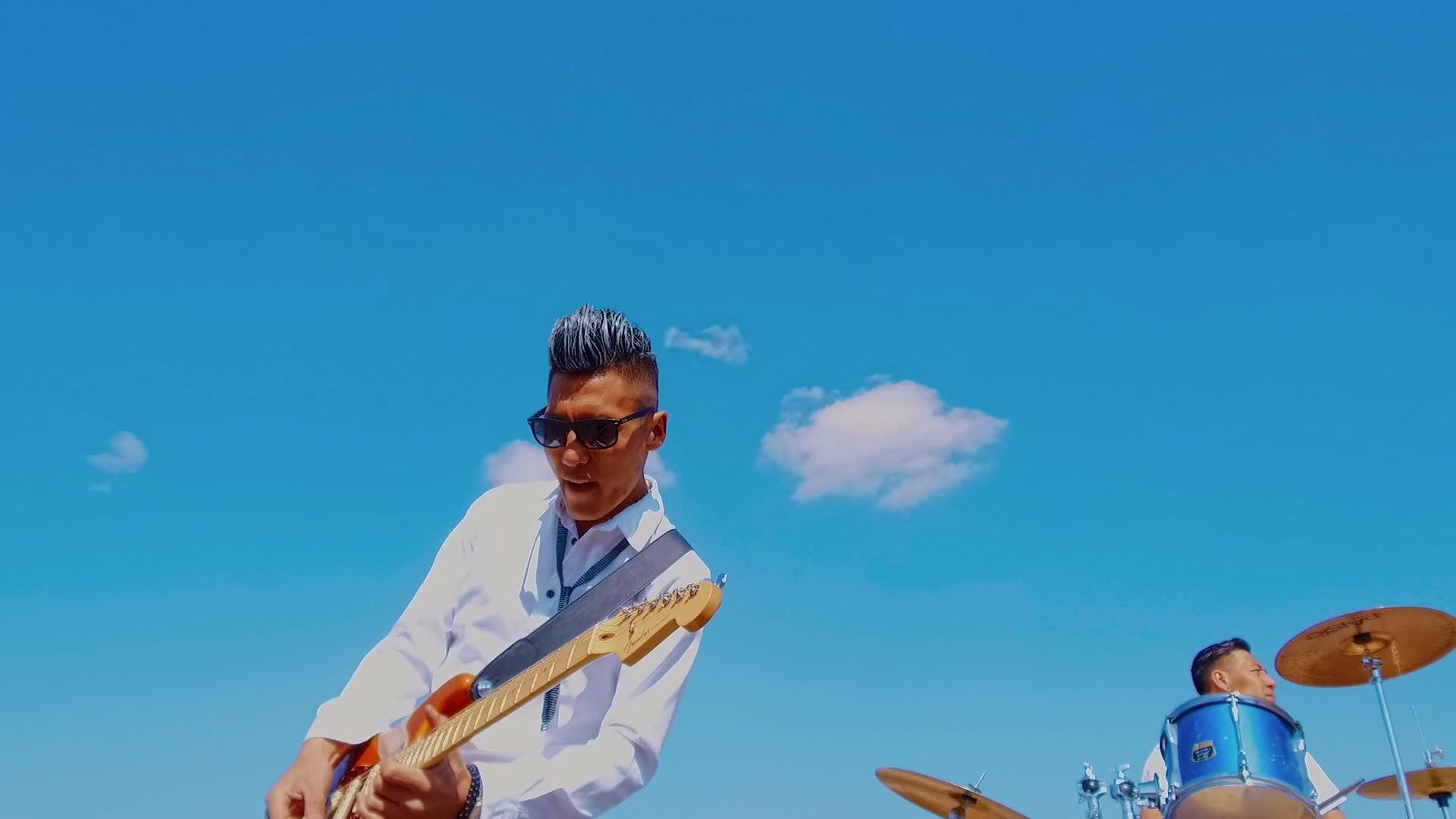 猎鹰乐队 Tsagaan shonhor hamtlag ilbiin yum shig hair