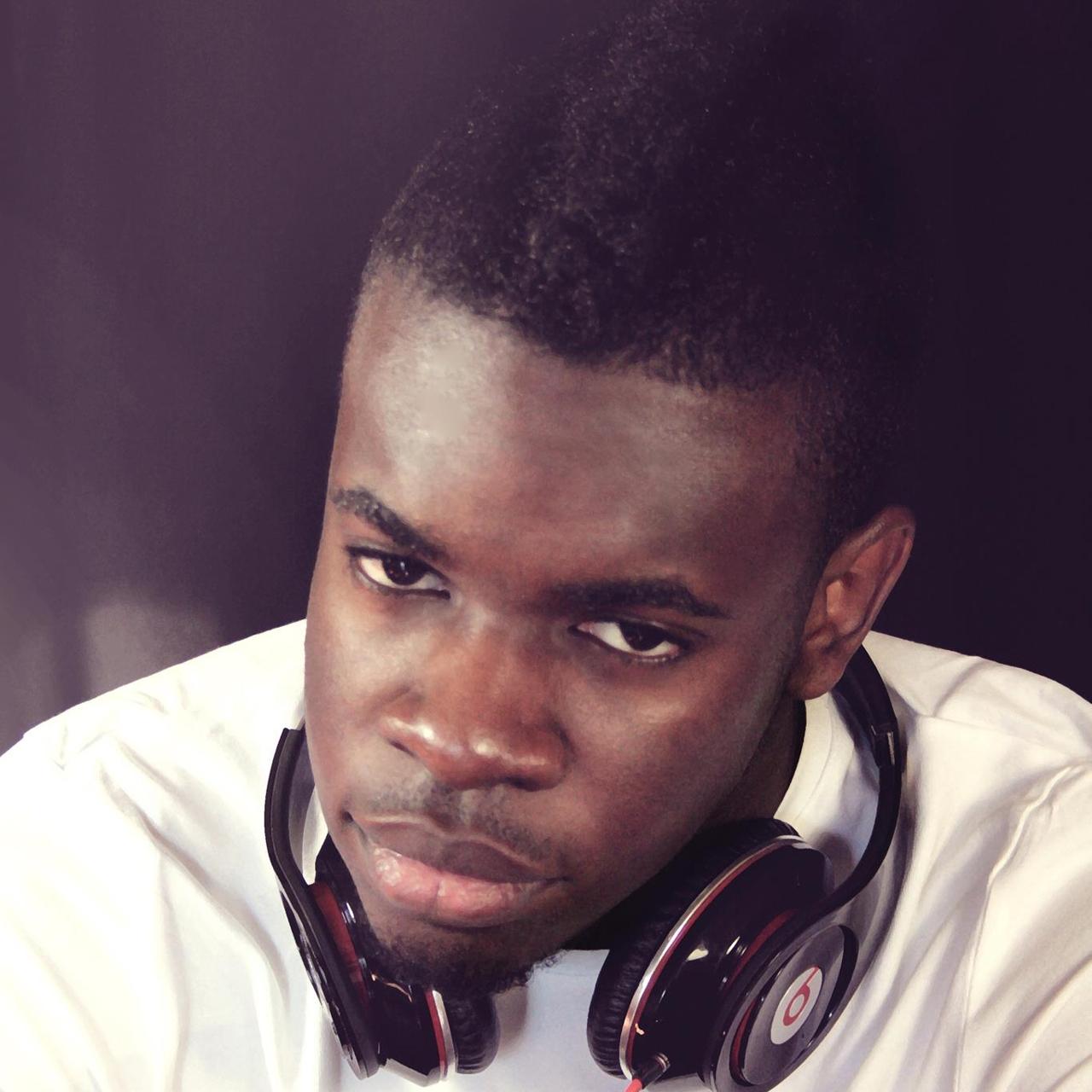 Alex Moukala - 歌手 - 网易云音乐