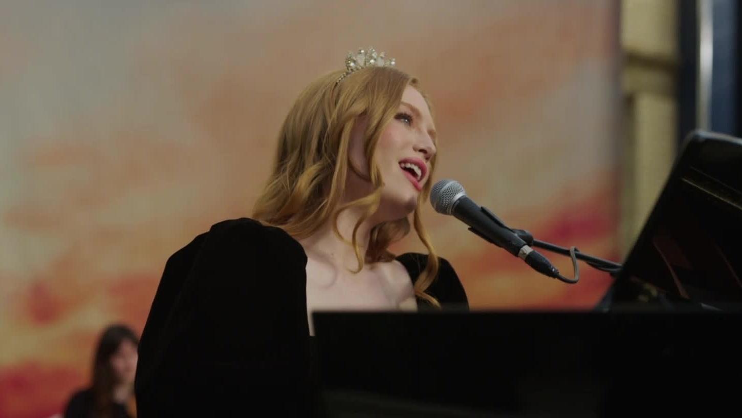 Weekends (Live at Alexandra Palace) - Freya Ridings - 高清MV - 网易云音乐