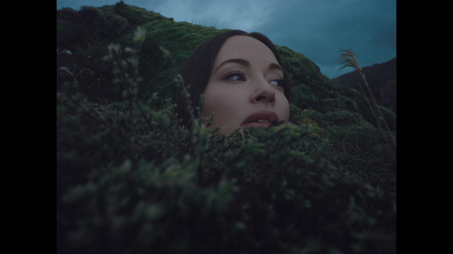 Deeper Well - Kacey Musgraves - 高清MV - 网易云音乐