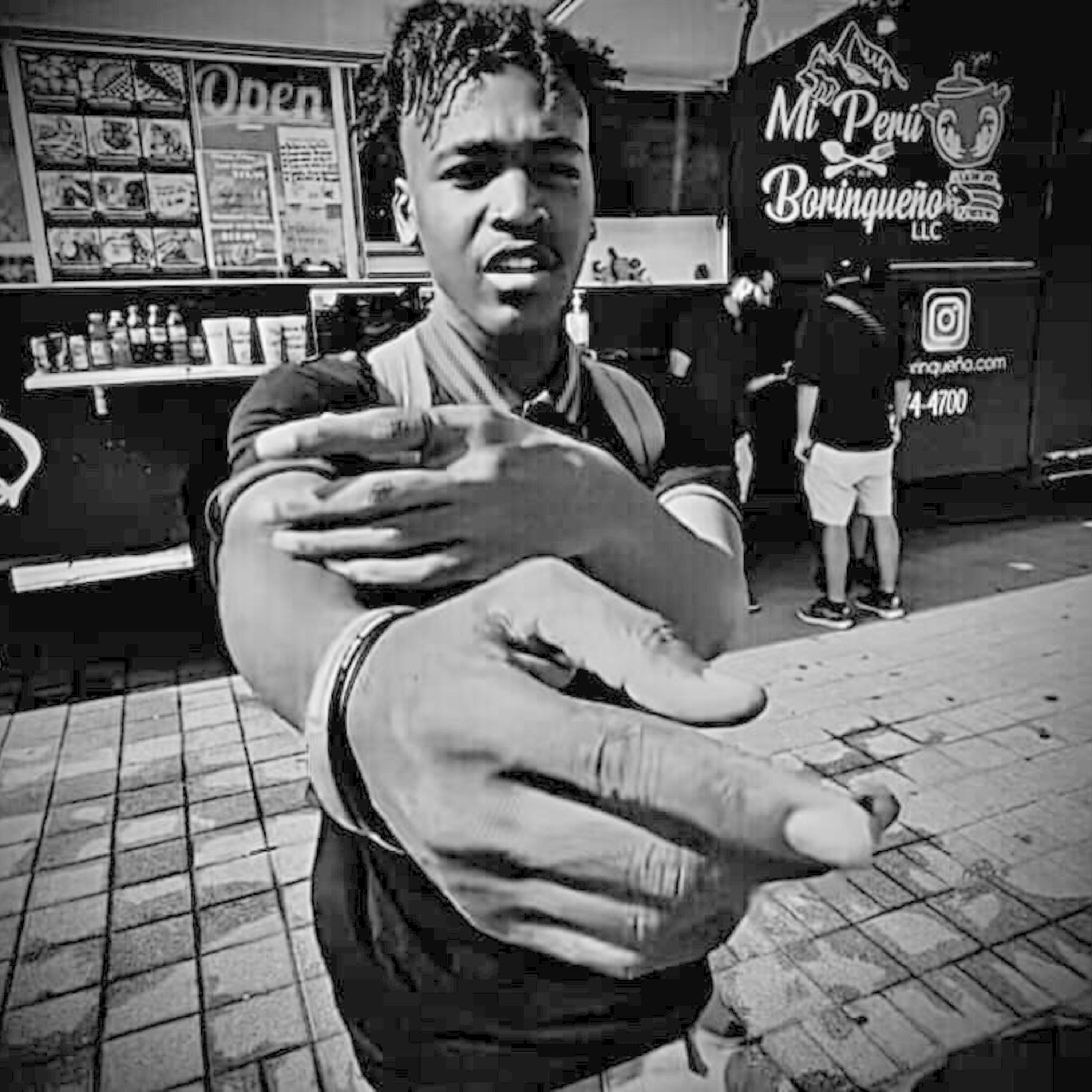 Hey Ronn!e - Bae B Ronn!e - 专辑 - 网易云音乐