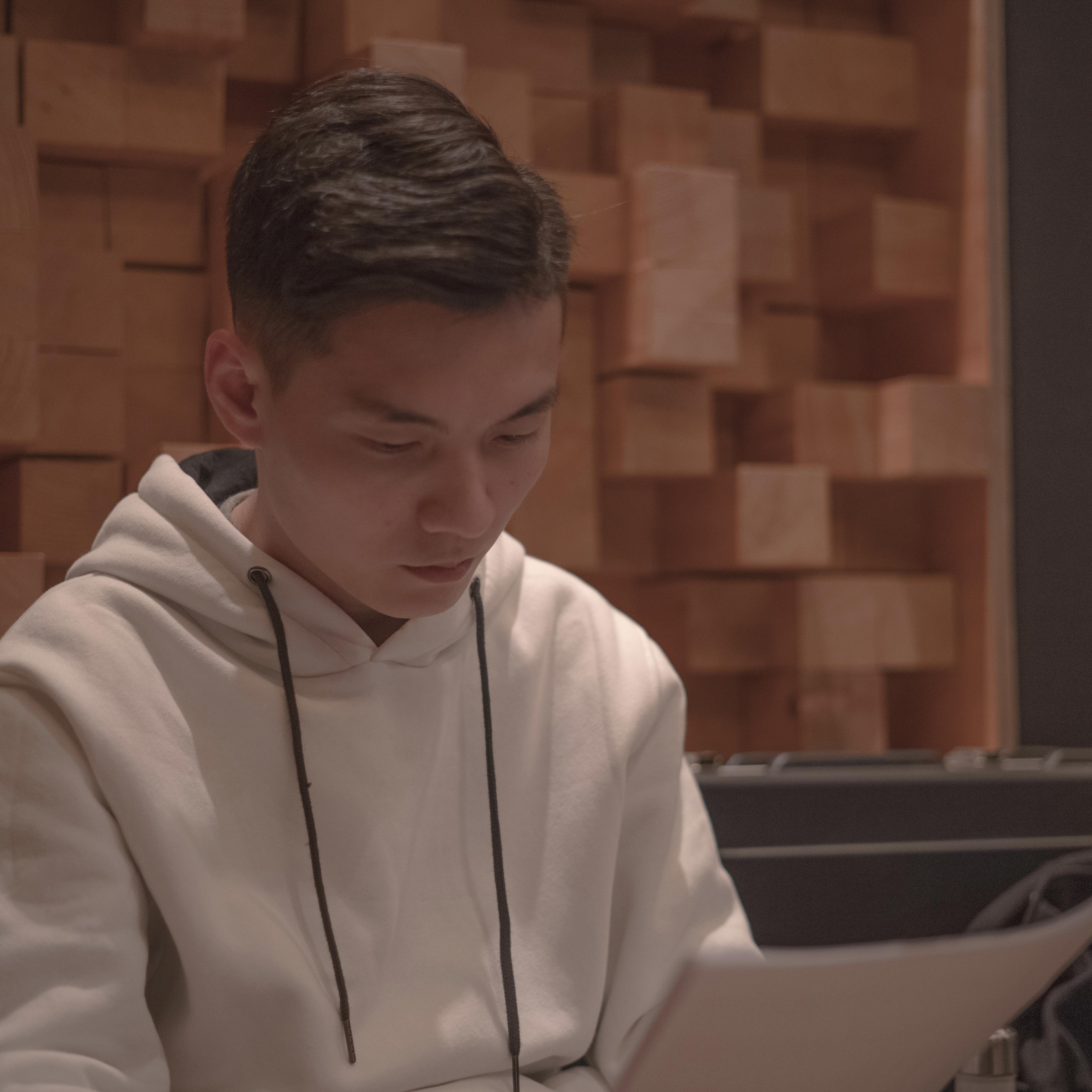 YUEHAN - 歌手 - 网易云音乐