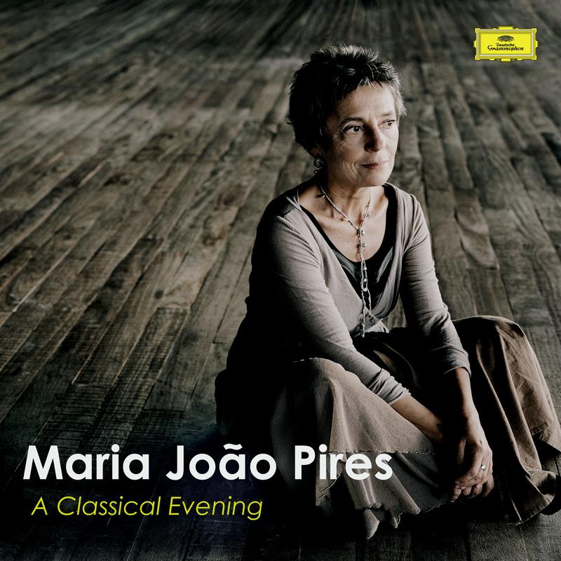 French Suite No. 2 in C Minor, BWV 813:IV. Air - Maria Joao Pires ...