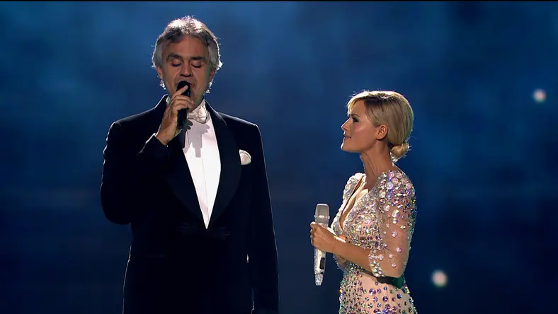 The Performance of the Prayer by Helene Fischer and Andrea Bocelli on ...