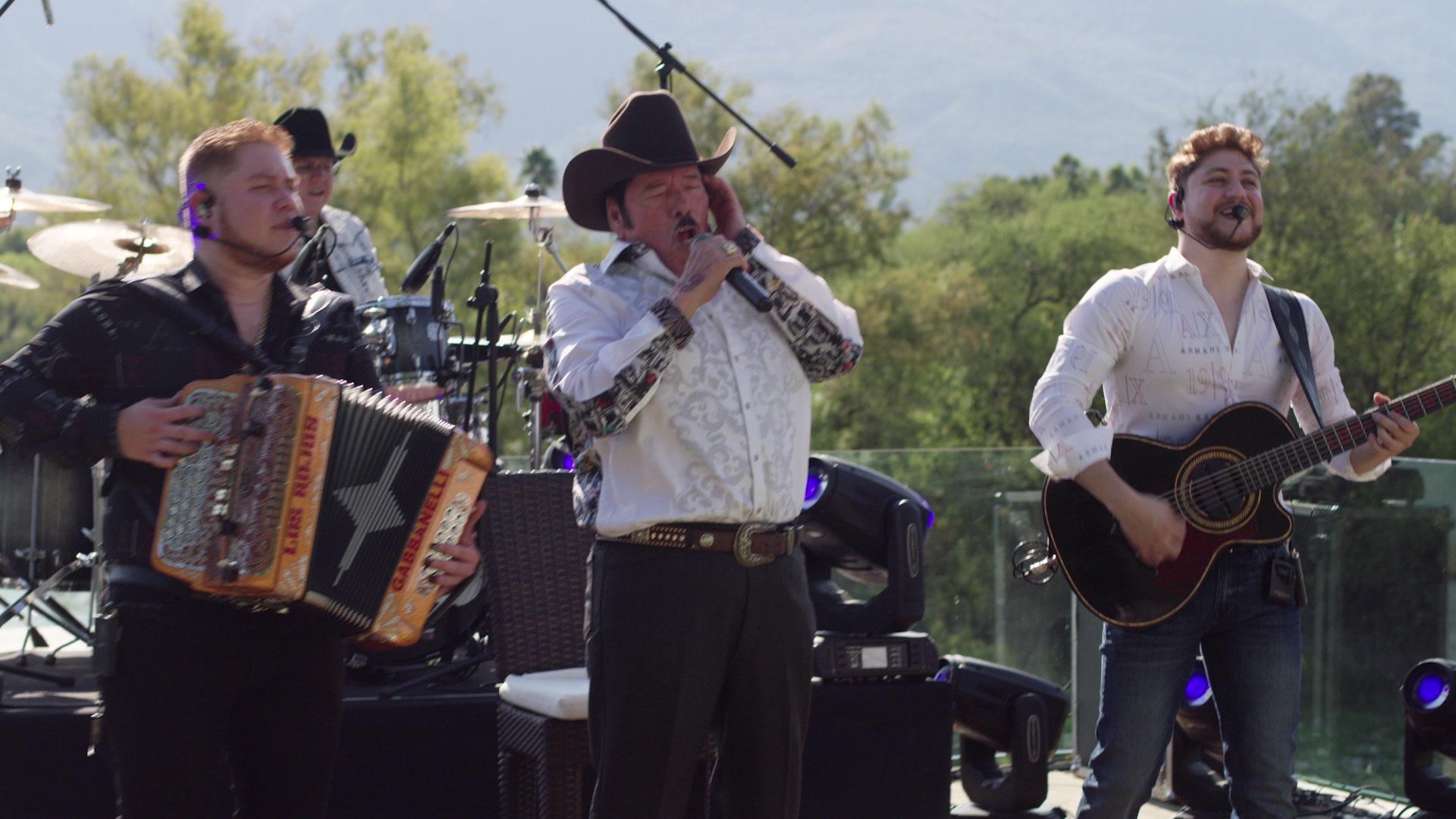 Lucio Peña (En Vivo) - Los Rojos - 高清MV - 网易云音乐